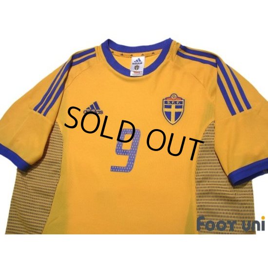 Sweden National Football Team 2002 Away Shirt #9 Fredrik Ljungberg ...